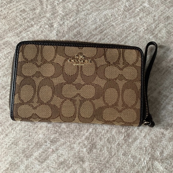 Coach | Bags | Coach Logo Wallet | Poshmark